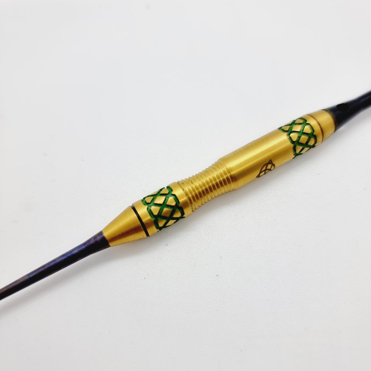 Groove Painting– Tiger Darts